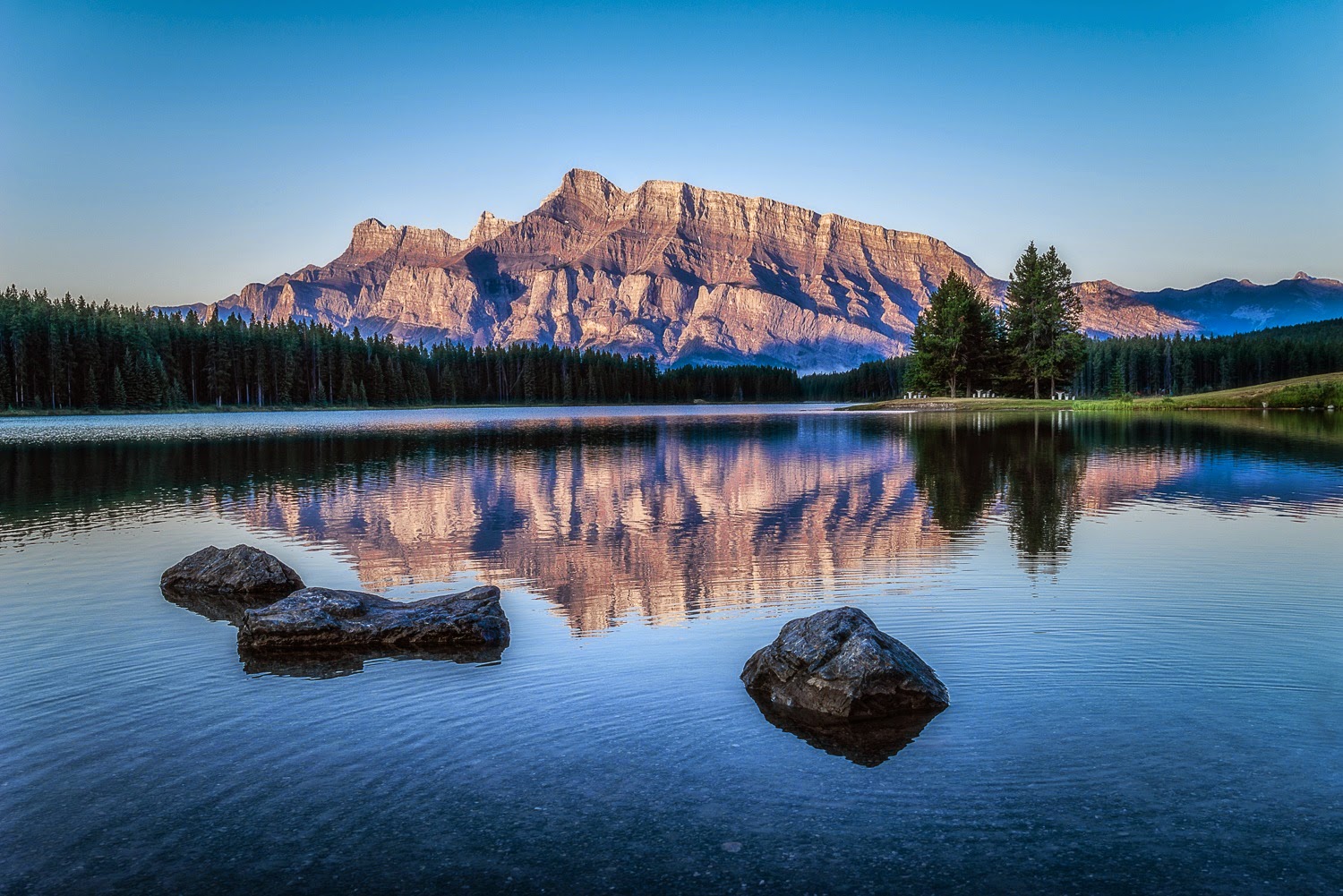 Sociolatte: Mt. Rundle at Sunrise, Banff National Park [1500 x 1001] by ...